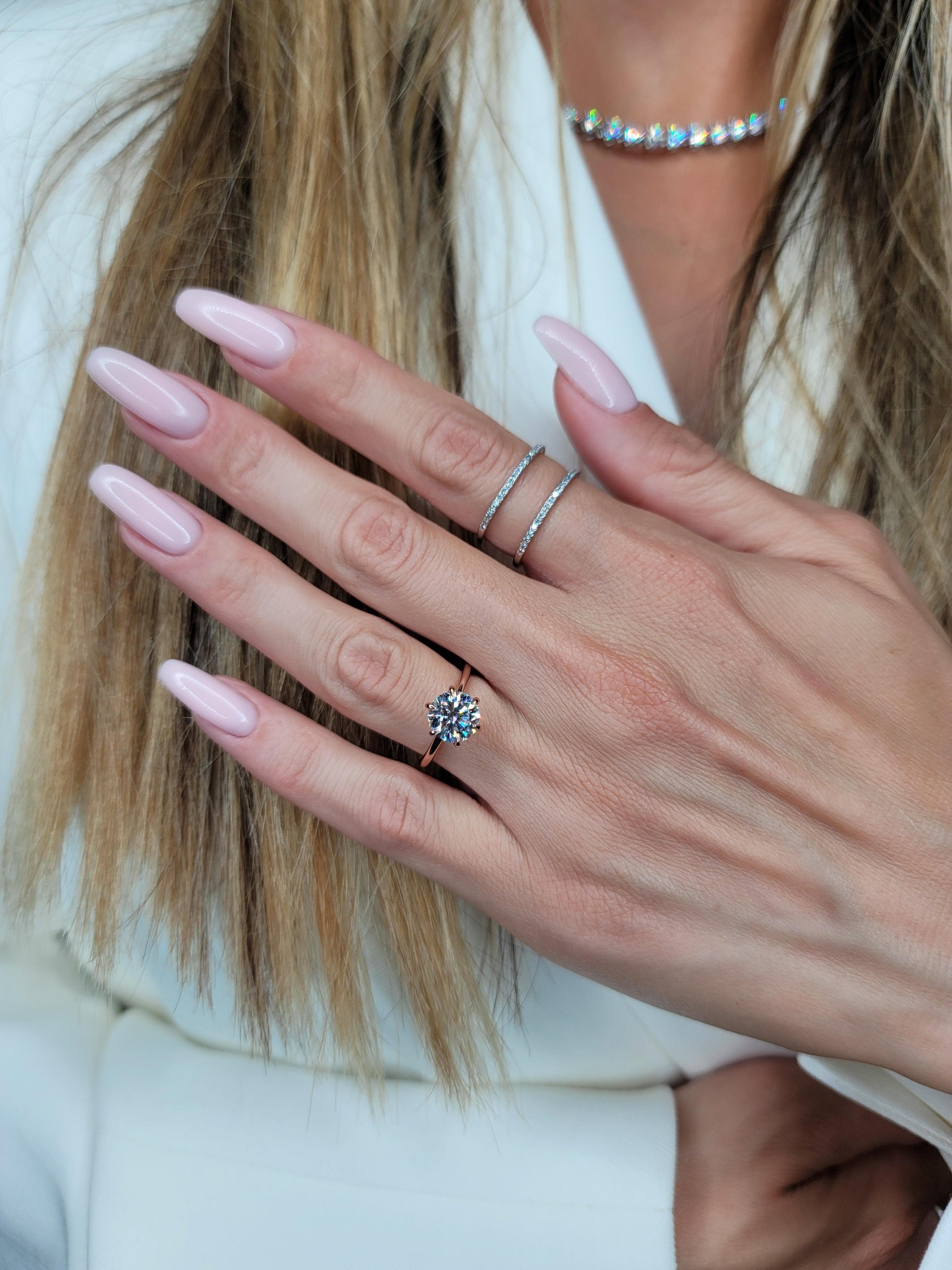 2.03 Carats Lab Grown Round Brilliant Cut Solitaire Diamond Engagement ...